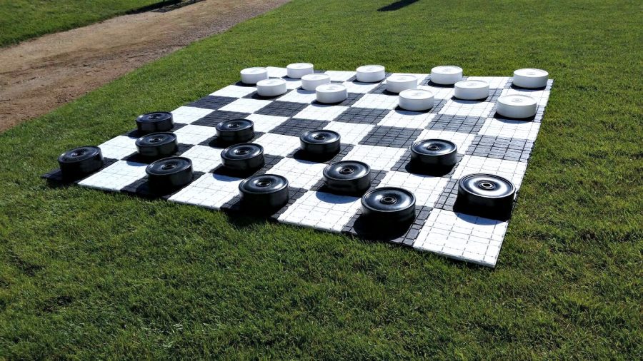 Giant Checkers Game - 24 Seven Productions